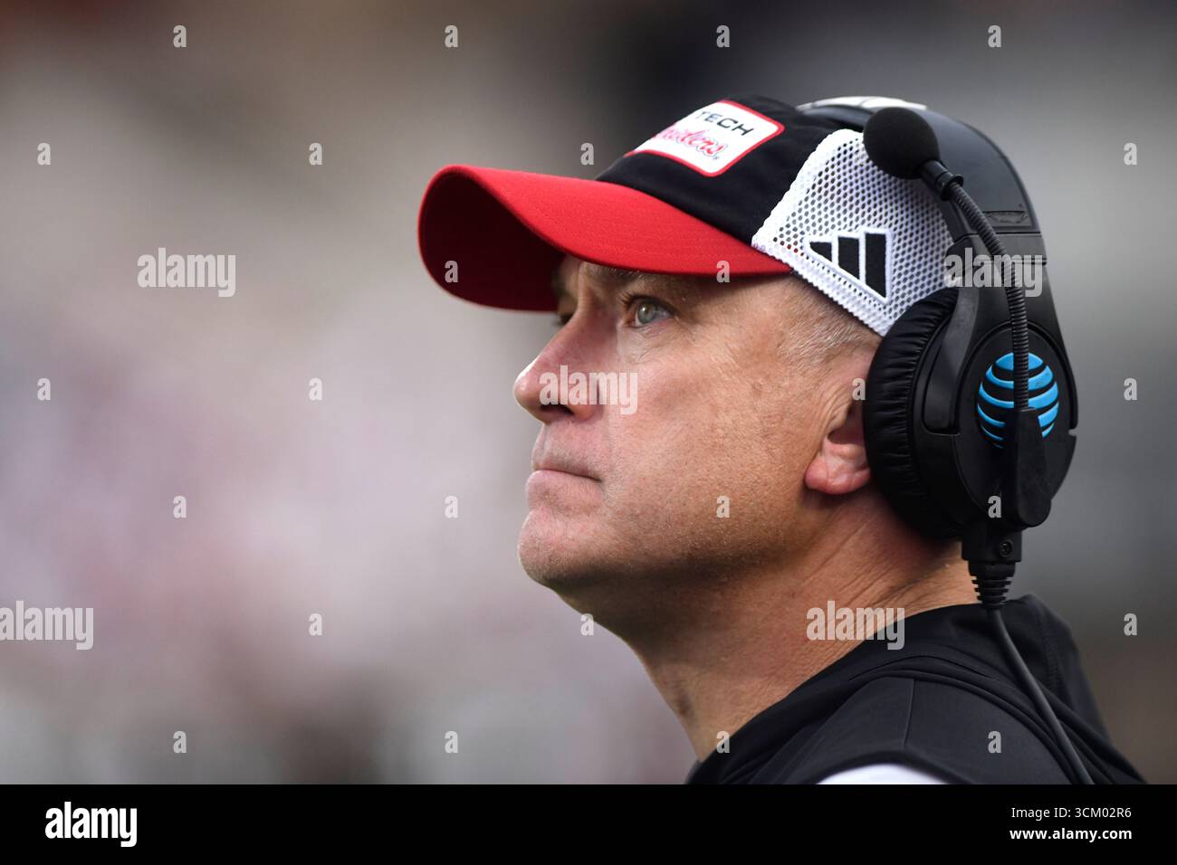 Texas Tech head coach Joey McGuire looks at the scoreboard during the ...