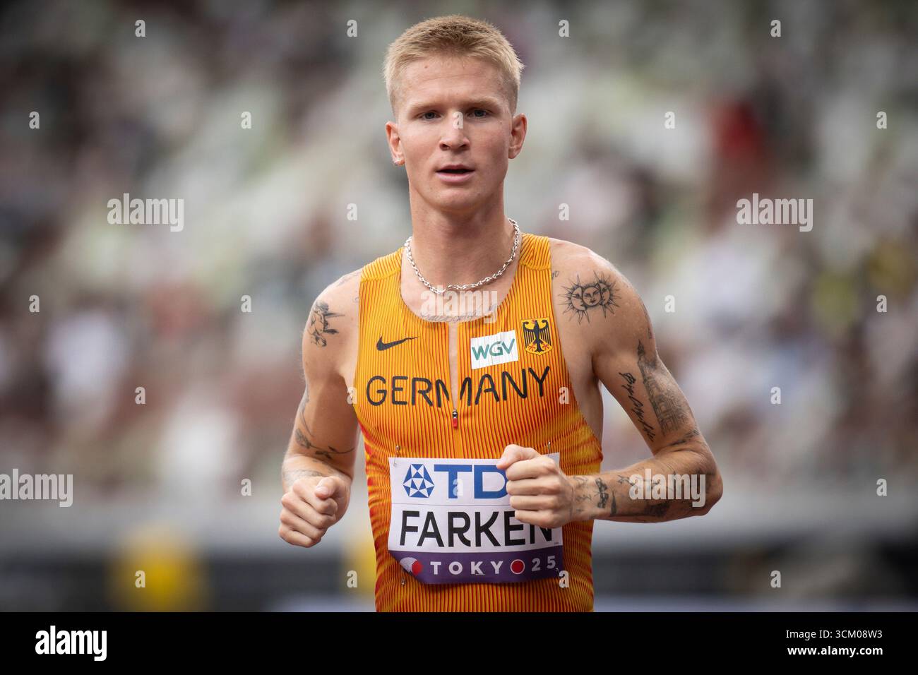 Robert Farken (GER), Qualifikation 1500m an Tag 2 der World Athletics ...