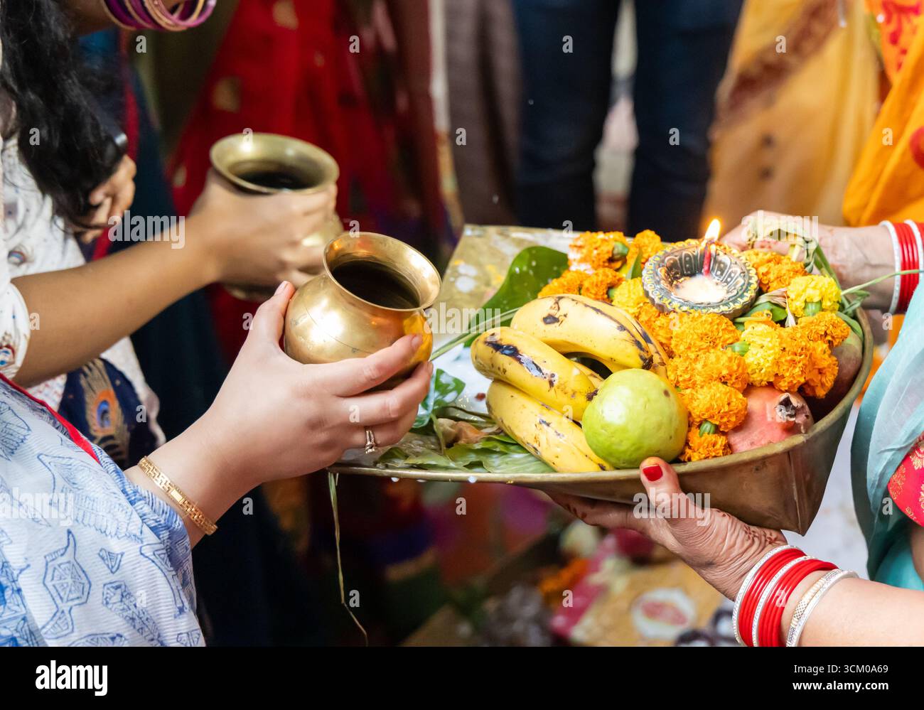 Argha ritual hi-res stock photography and images - Alamy