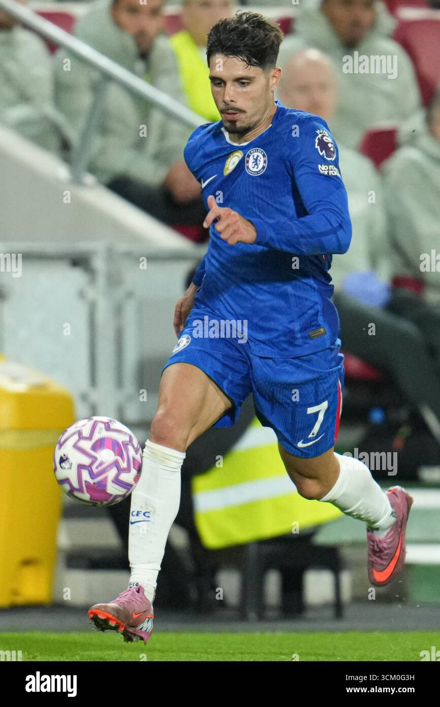 Pedro Neto of Chelsea during the Premier League match Brentford vs ...