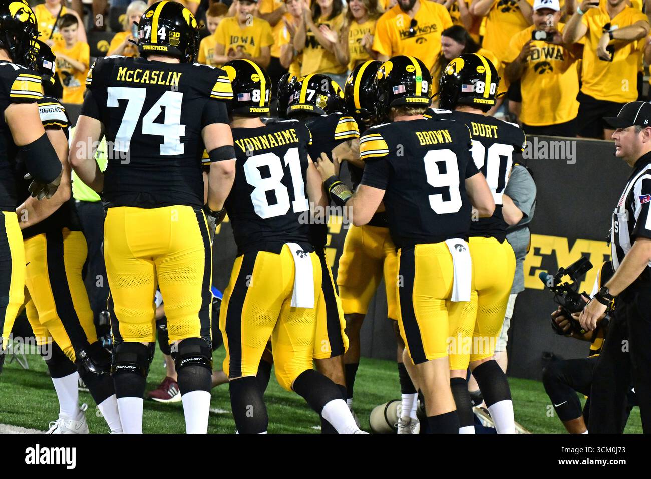 IOWA CITY, IA - SEPTEMBER 13: Iowa players congratulate Iowa wide ...