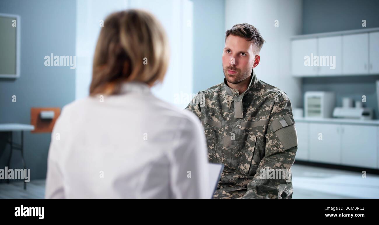 Doctor offers mental health hi-res stock photography and images - Alamy
