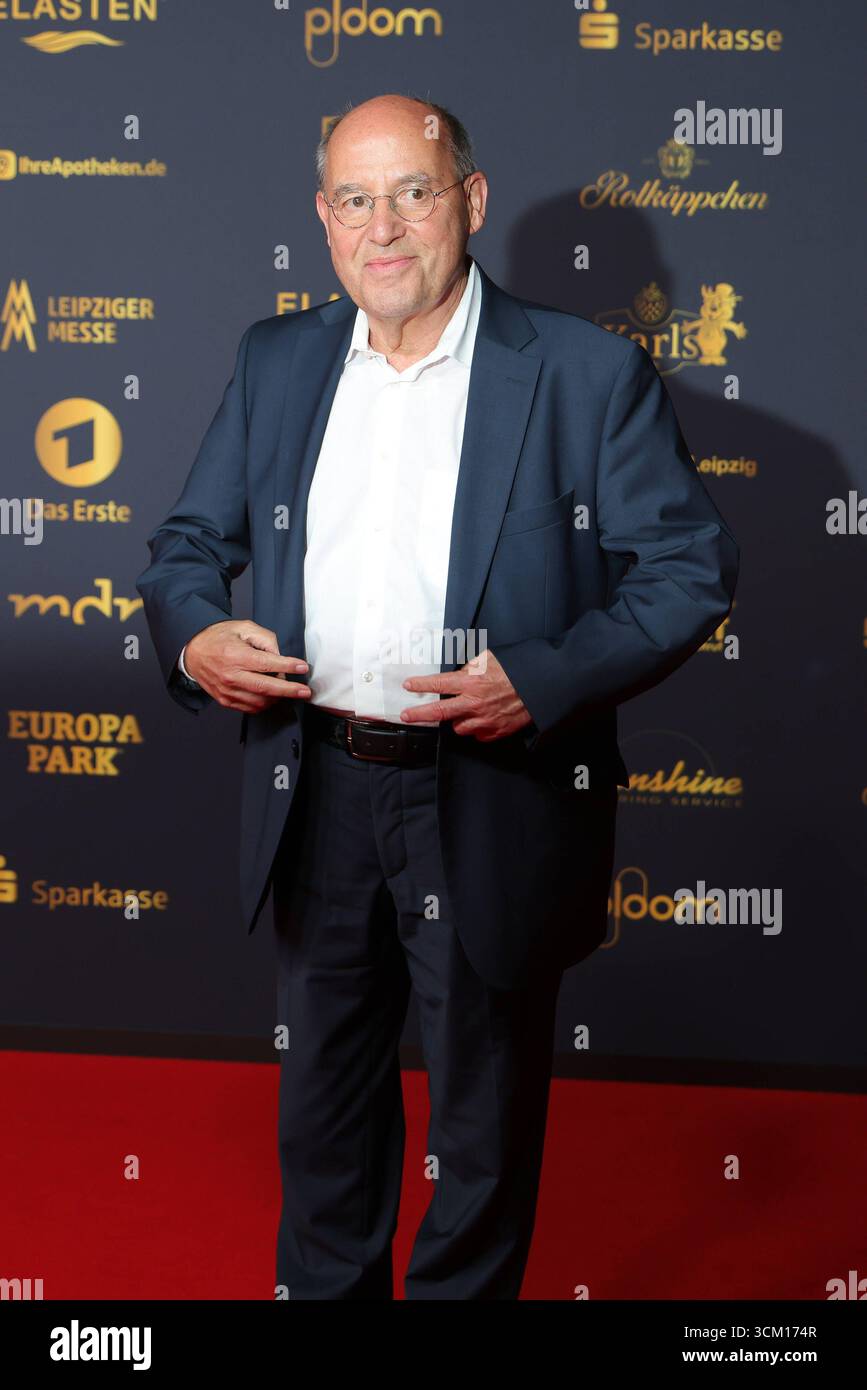 Verleihung der Goldenen Henne 2025 Dr. Gregor Gysi deutscher ...