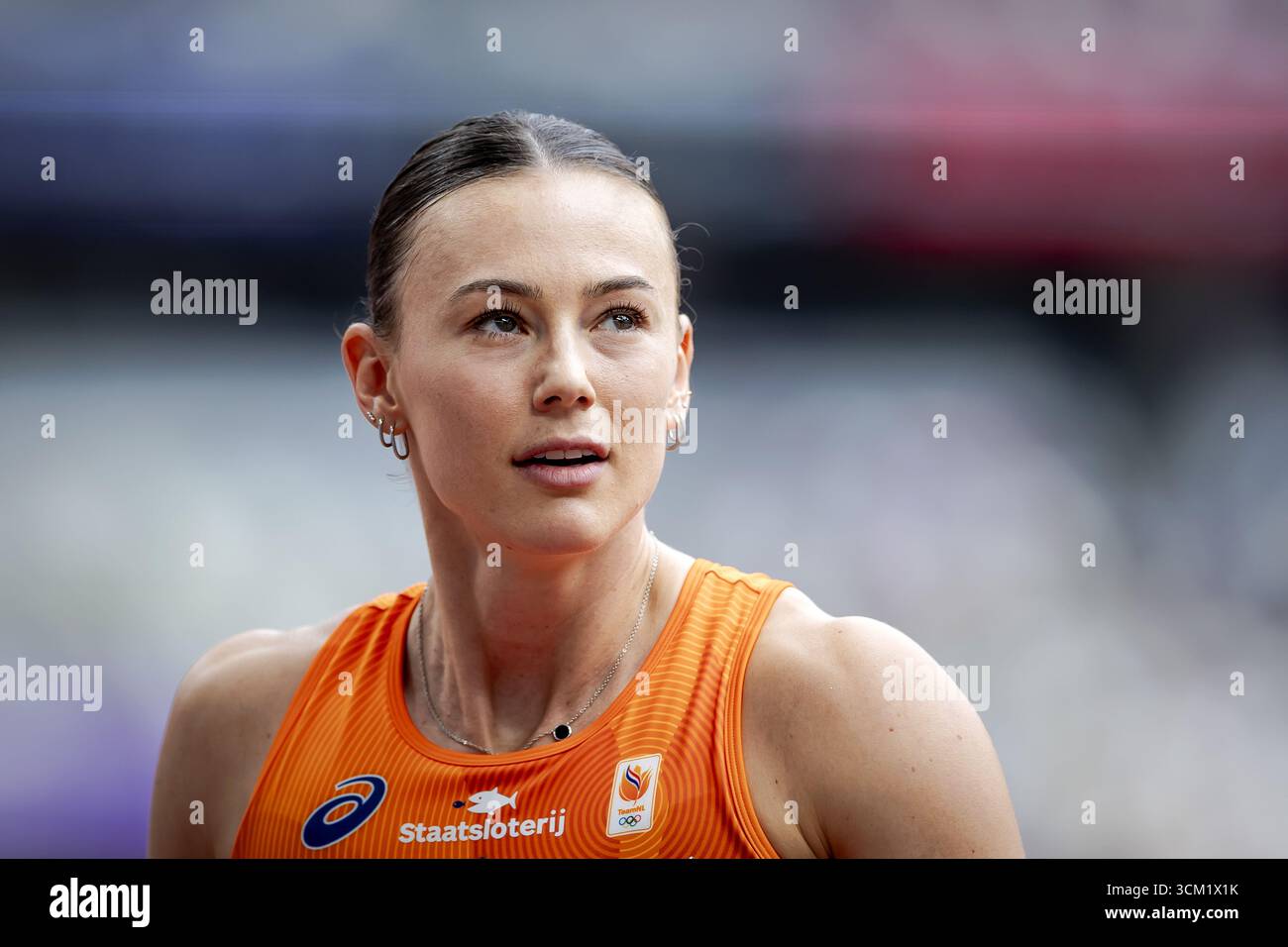 TOKYO - Nadine Visser in the 100-meter hurdles at the World Athletics ...