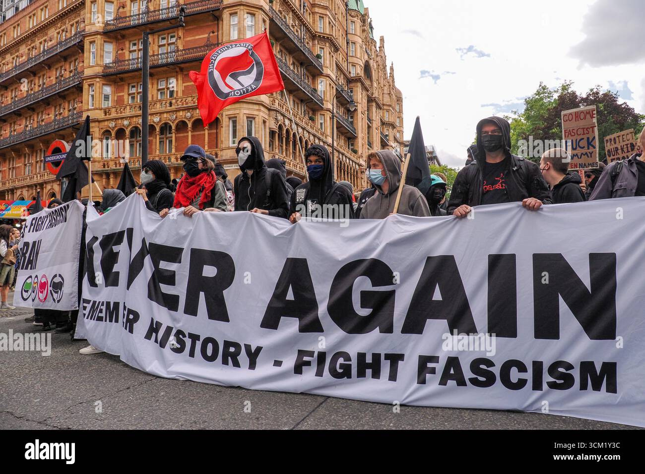 Unite the kingdom rally hi-res stock photography and images - Alamy