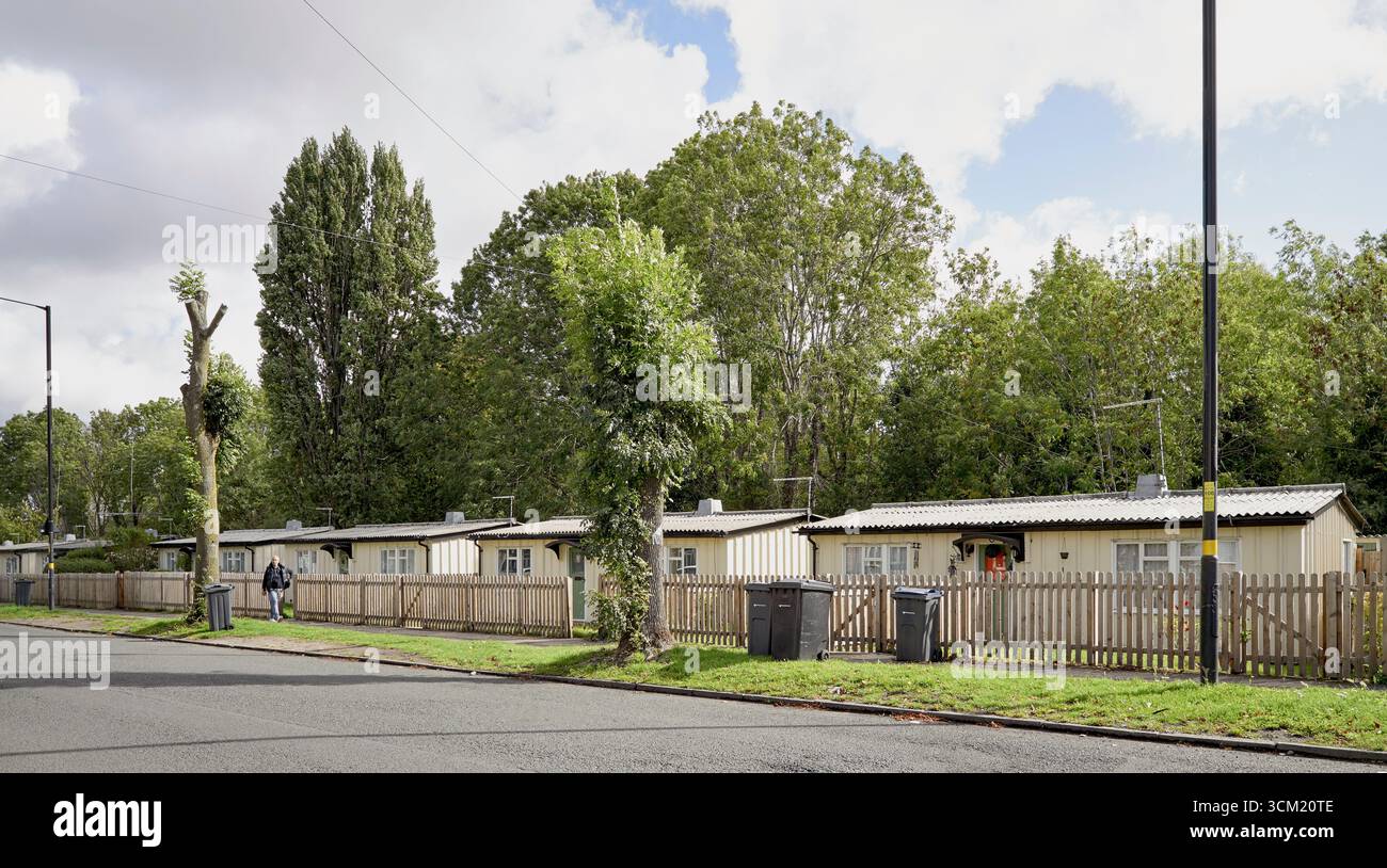 Wake Green Road bungalows in Birmingham. Prefabricated homes from the ...