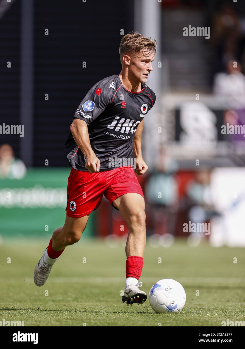ROTTERDAM - Noah Naujoks of sbv Excelsior Rotterdam during the Dutch ...