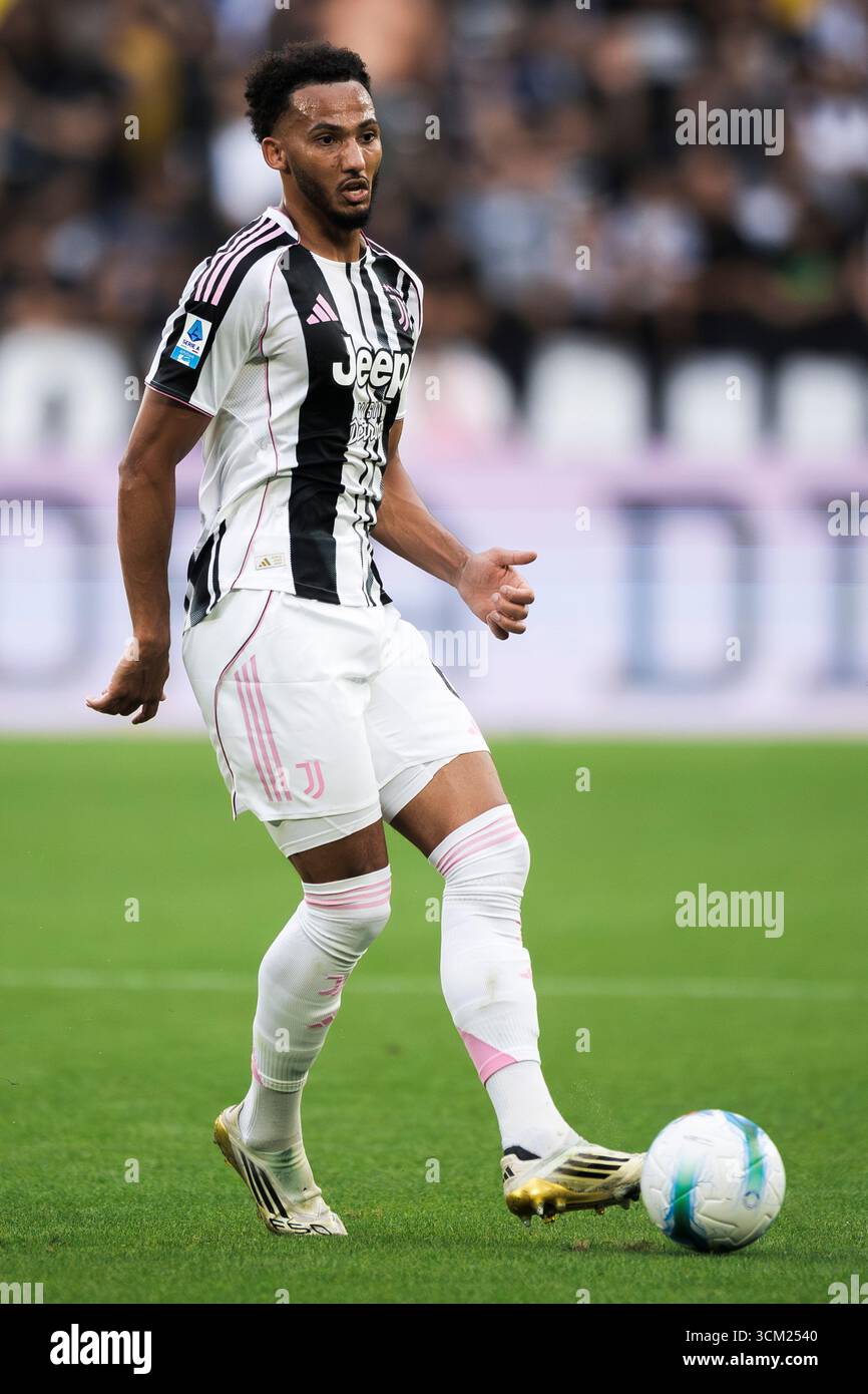 Lloyd Kelly of Juventus FC in action during the Serie A football match ...