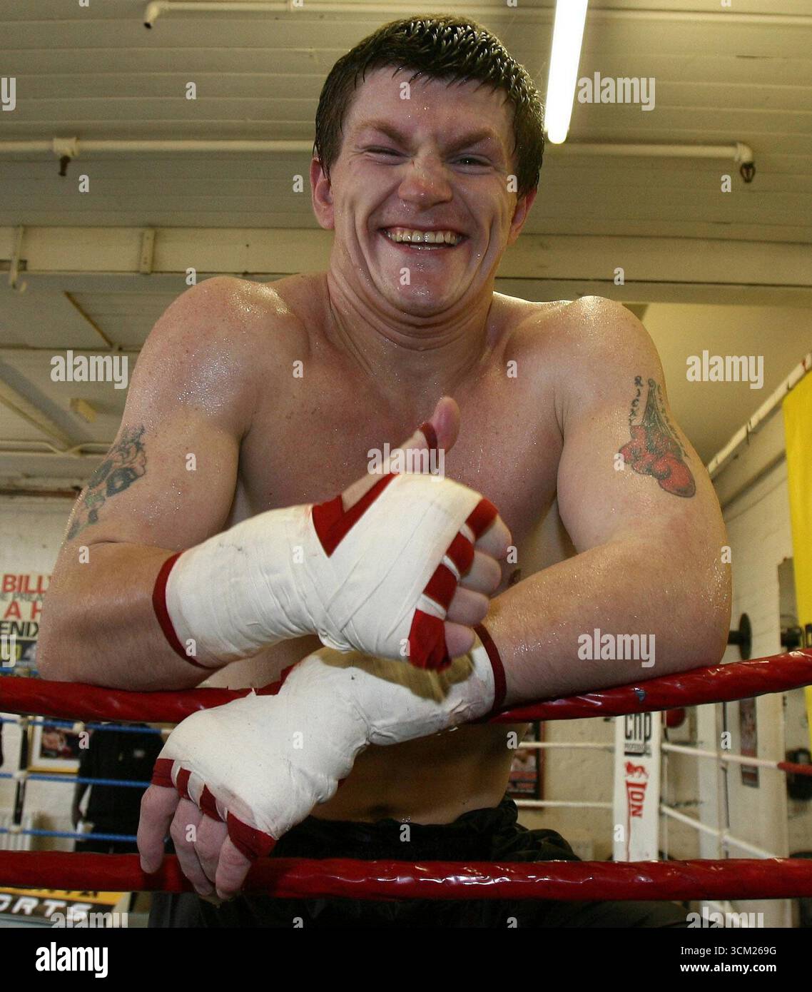 File photo dated 29-05-2007 of Ricky Hatton jokes with the ...