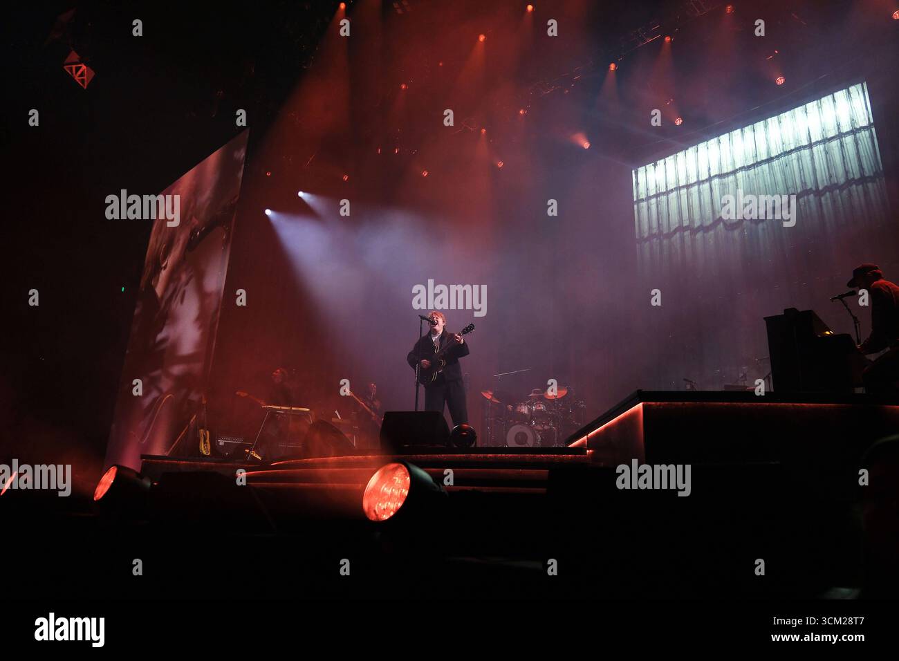 UK: Lewis Capaldi Lewis Capaldi at OVO Hydro in Glasgow, Scotland on 13 ...