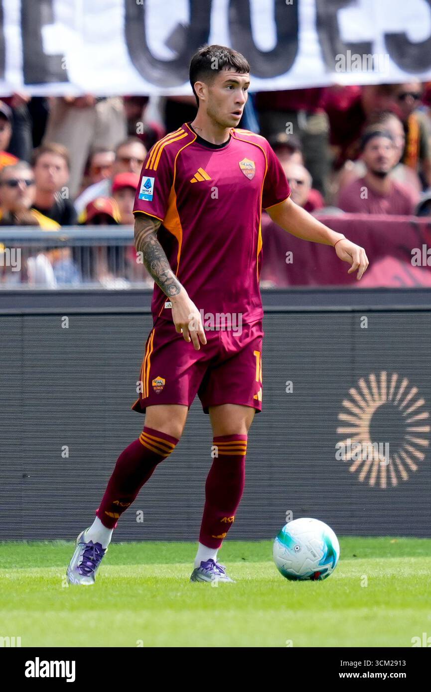 Matias Soule of AS Roma in action during the Serie A Enilive match ...