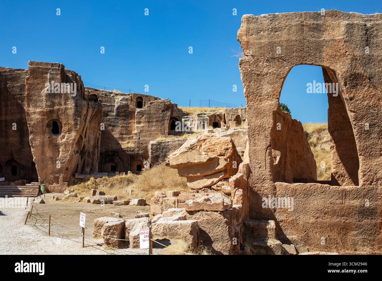 Dara Ancient City. Mesopotamia. Mardin, Turkey Stock Photo - Alamy