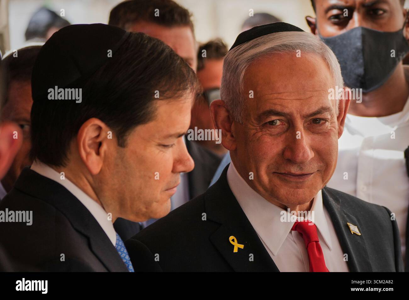 Israeli Prime Minister Benjamin Netanyahu, right, and U.S. Secretary of ...
