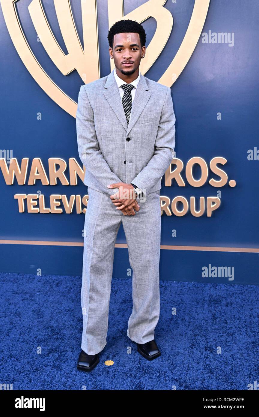 Nathaniel Logan McIntyre bei der Warner Bros. Television Group ...