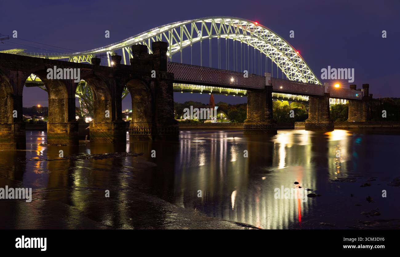 The Silver Jubilee Bridge, viewed from the Widnes side of the river ...