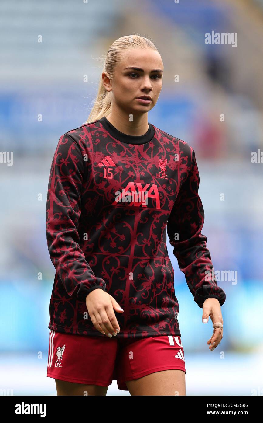 LEICESTER, UK. 14TH SEPTEMBER 2025. Sofie Lundgaard of Liverpool warms ...