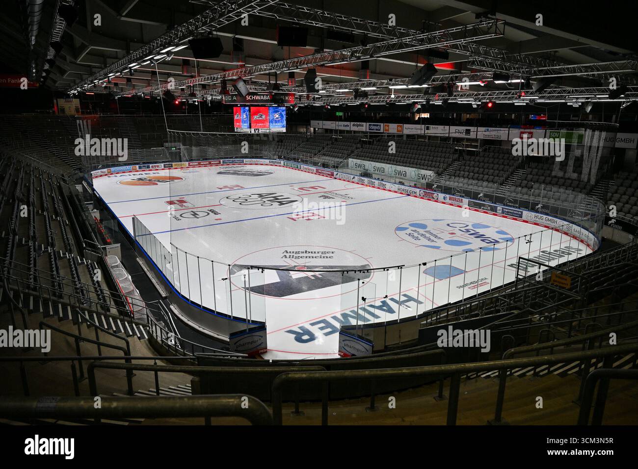 Das Curt Frenzel Stadion in Augsburg ist bereit f?r das erste DEL ...