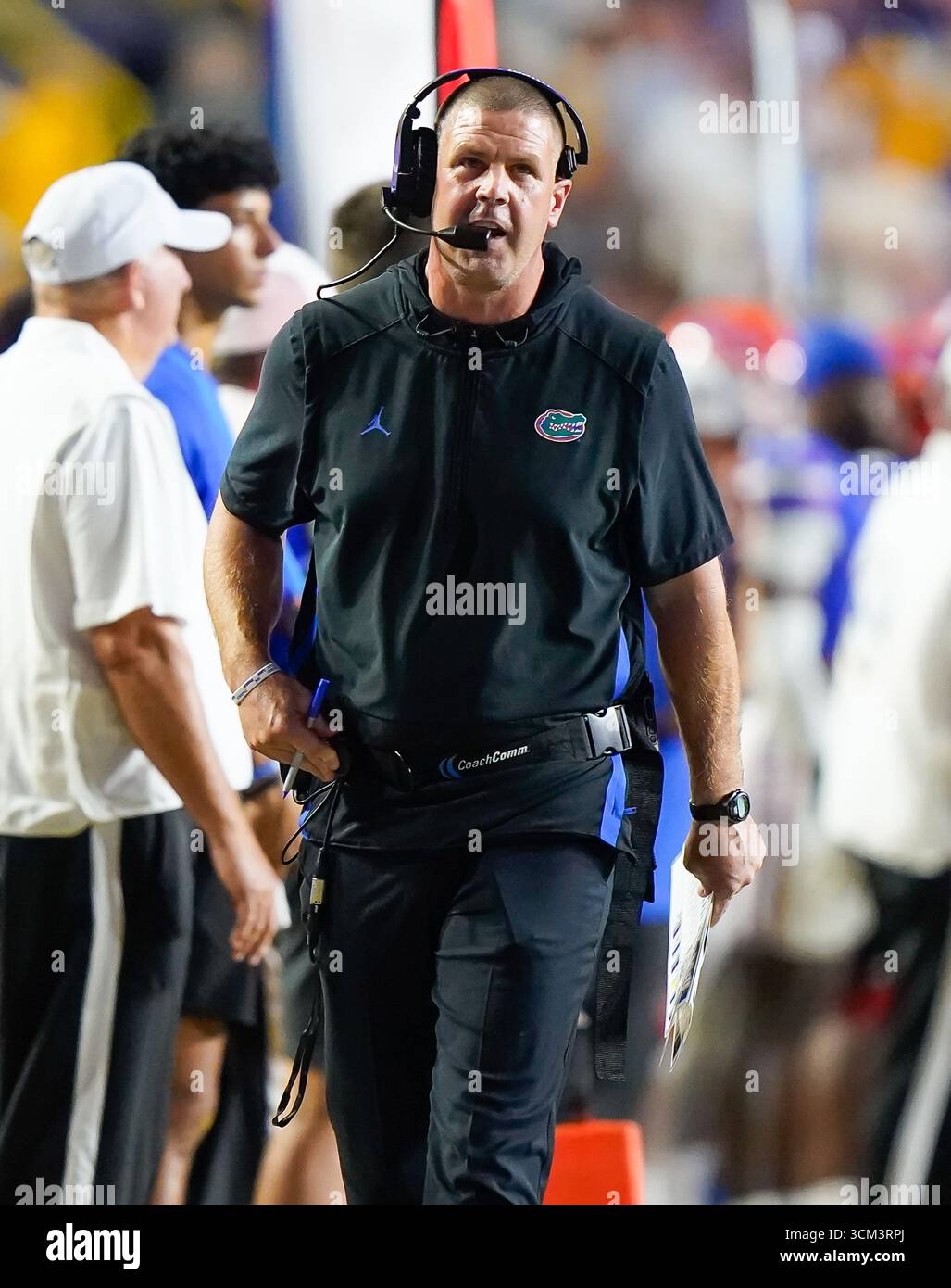 Florida Gators head coach Bill Napier walks the sidelines during the ...