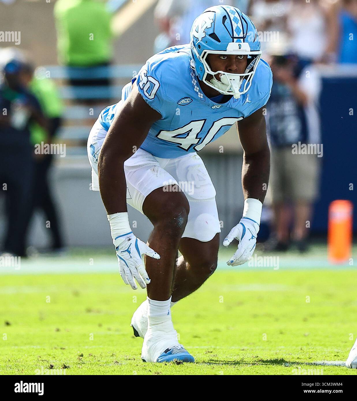 September 13, 2025: North Carolina linebacker Tyler Thompson (40). NCAA ...