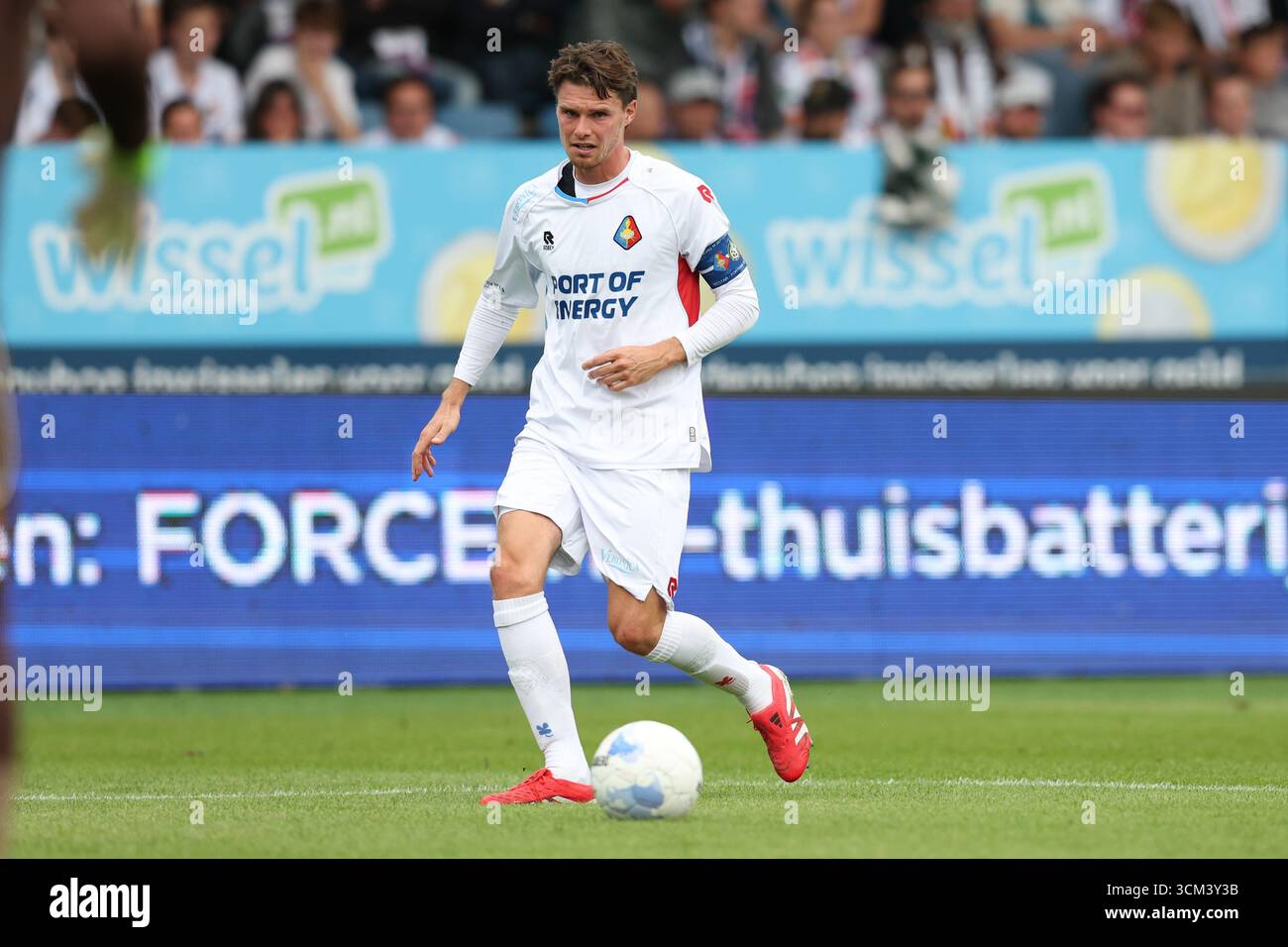 VELSEN , 14-09-2025 , BUKO Stadium , season 2025 / 2026 , Dutch ...