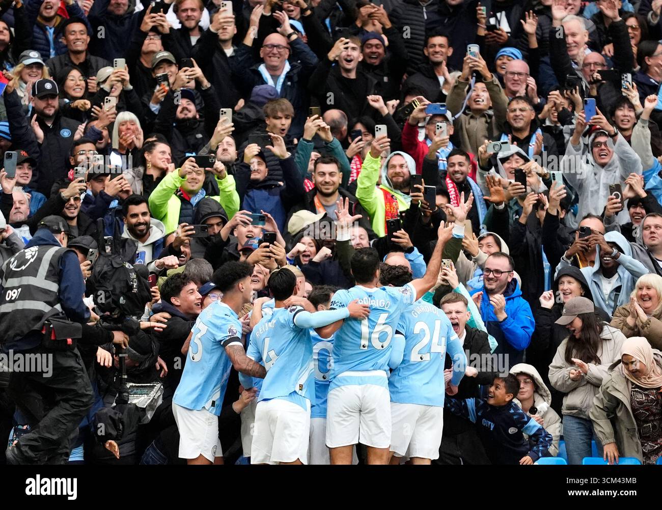 Manchester City's Phil Foden celebrates scoring their side's first goal ...