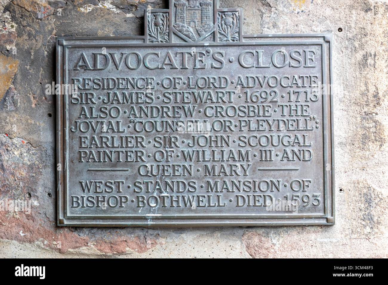 Plaque/Sign with information who lived in Advocate's Close and named ...