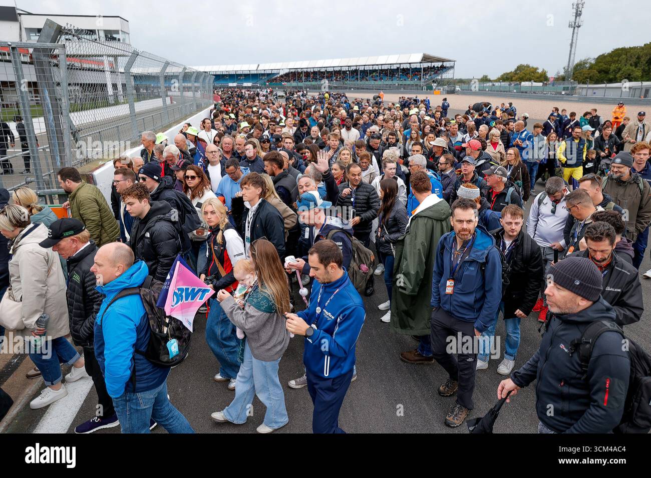 atmosphere grille de depart, starting grid during the 4 Hours of ...