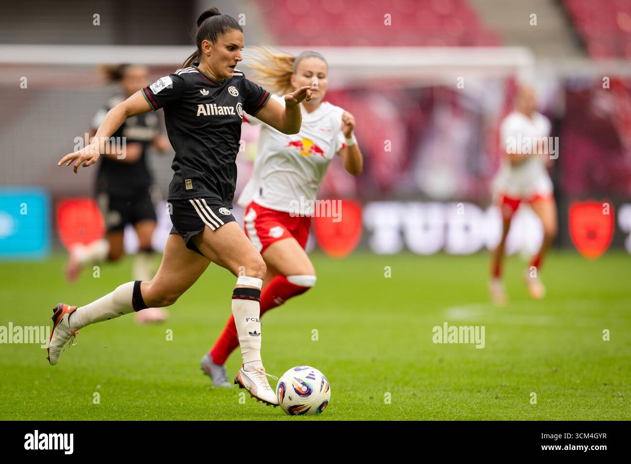 Leipzig, Germany. 14th, September 2025. Jovana Damnjanovic (9) of ...