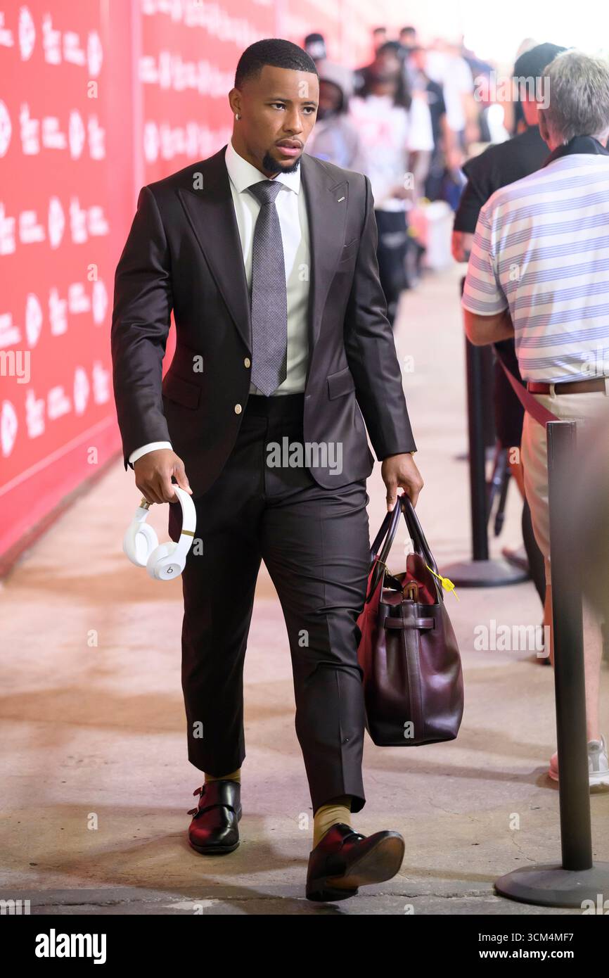 Philadelphia Eagles running back Saquon Barkley arrives at the stadium ...