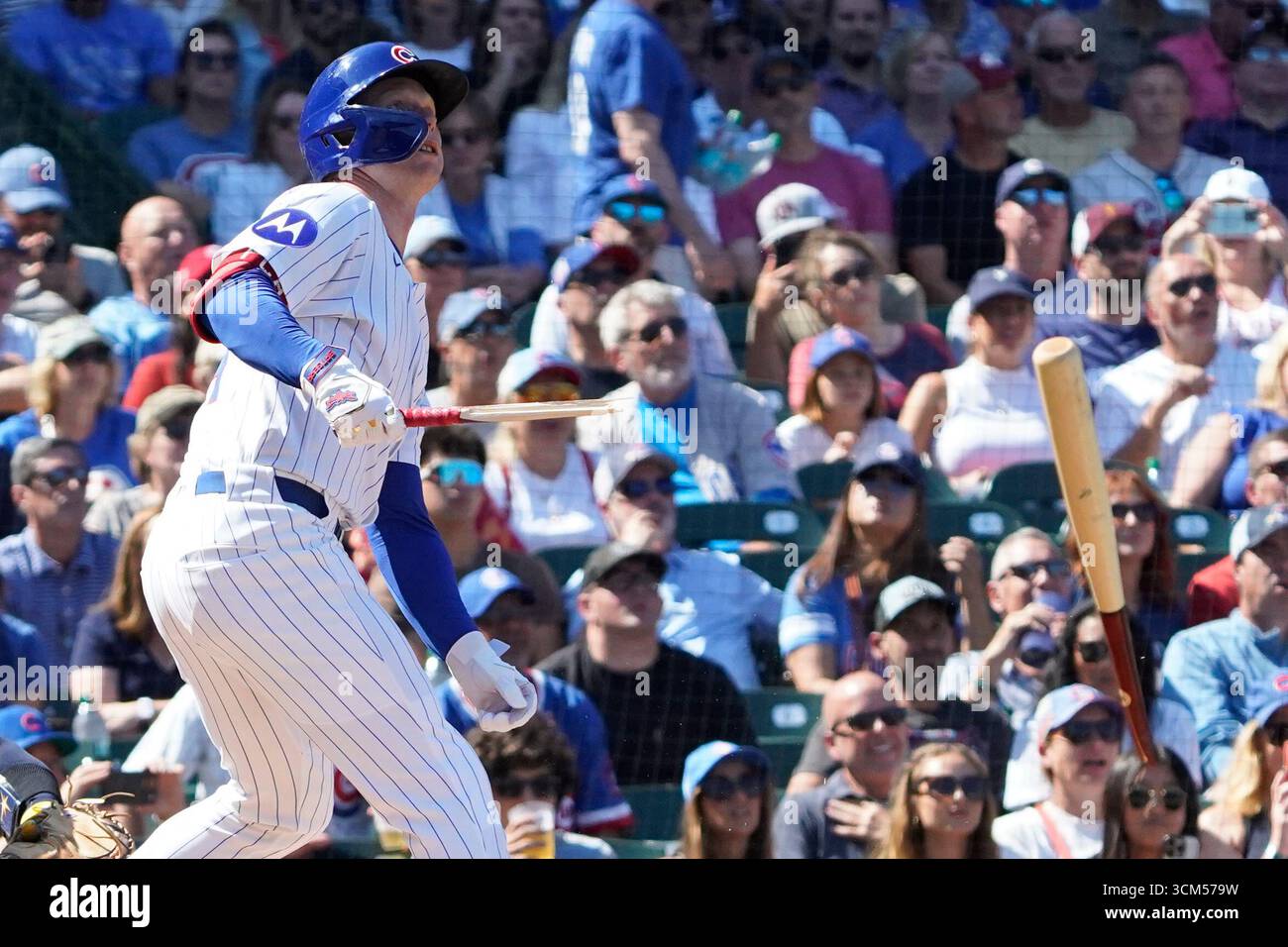 Chicago Cubs' Pete Crow-Armstrong breaks his bat as he flies out to ...
