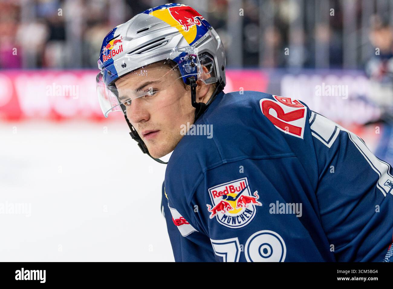 Philipp Krening (EHC Red Bull Muenchen, #79) / Portrait / Portraet GER ...