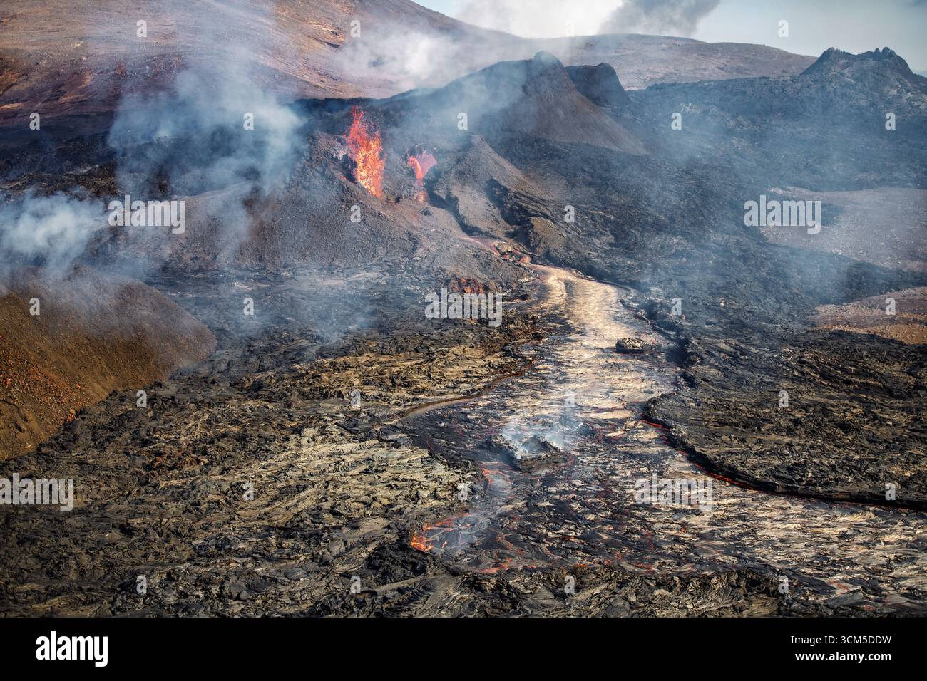 The Geldingadalir volcanic eruption erupted in late March 2021 on ...