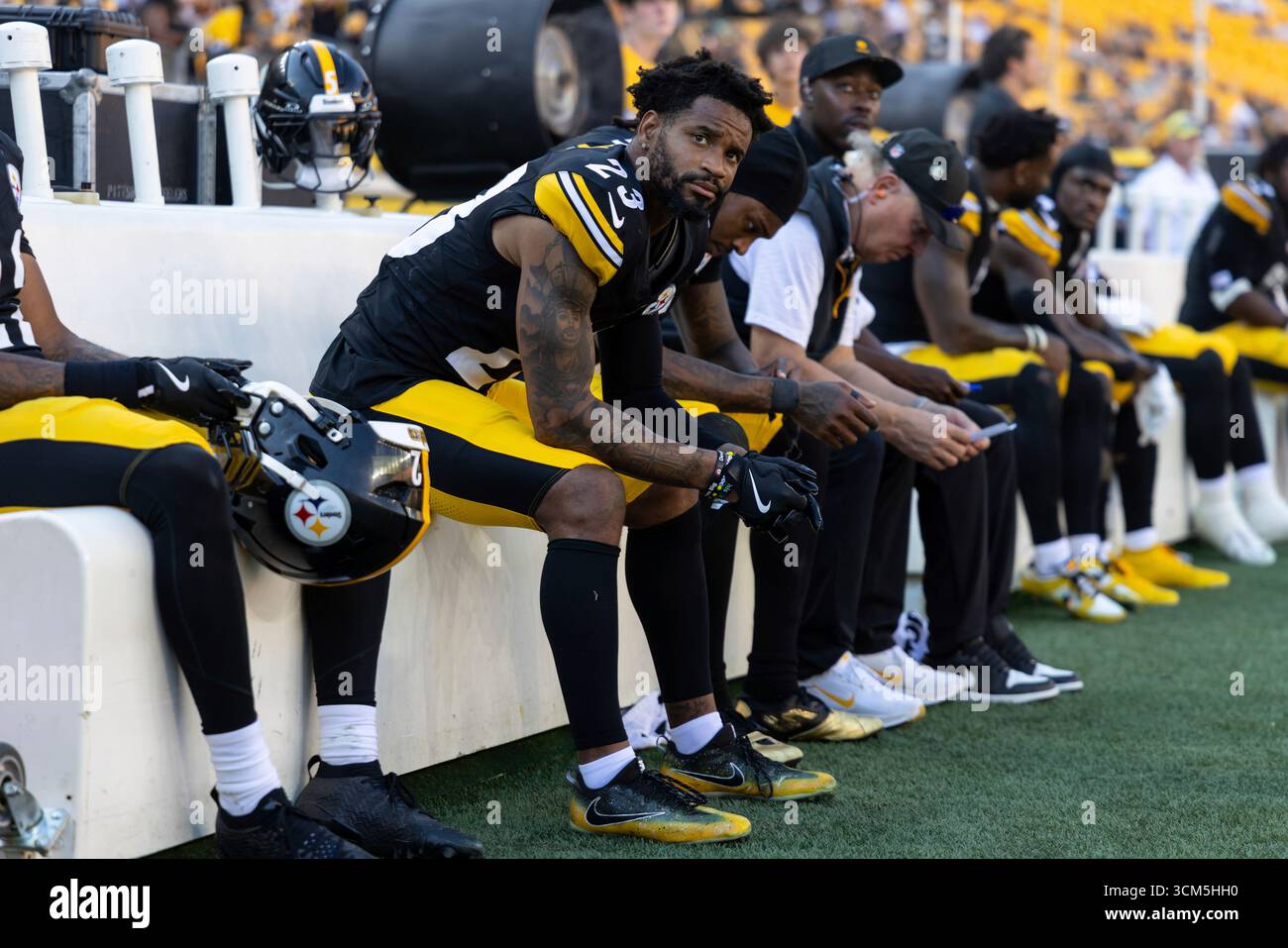 Pittsburgh Steelers cornerback Darius Slay (23) sits on the bench ...