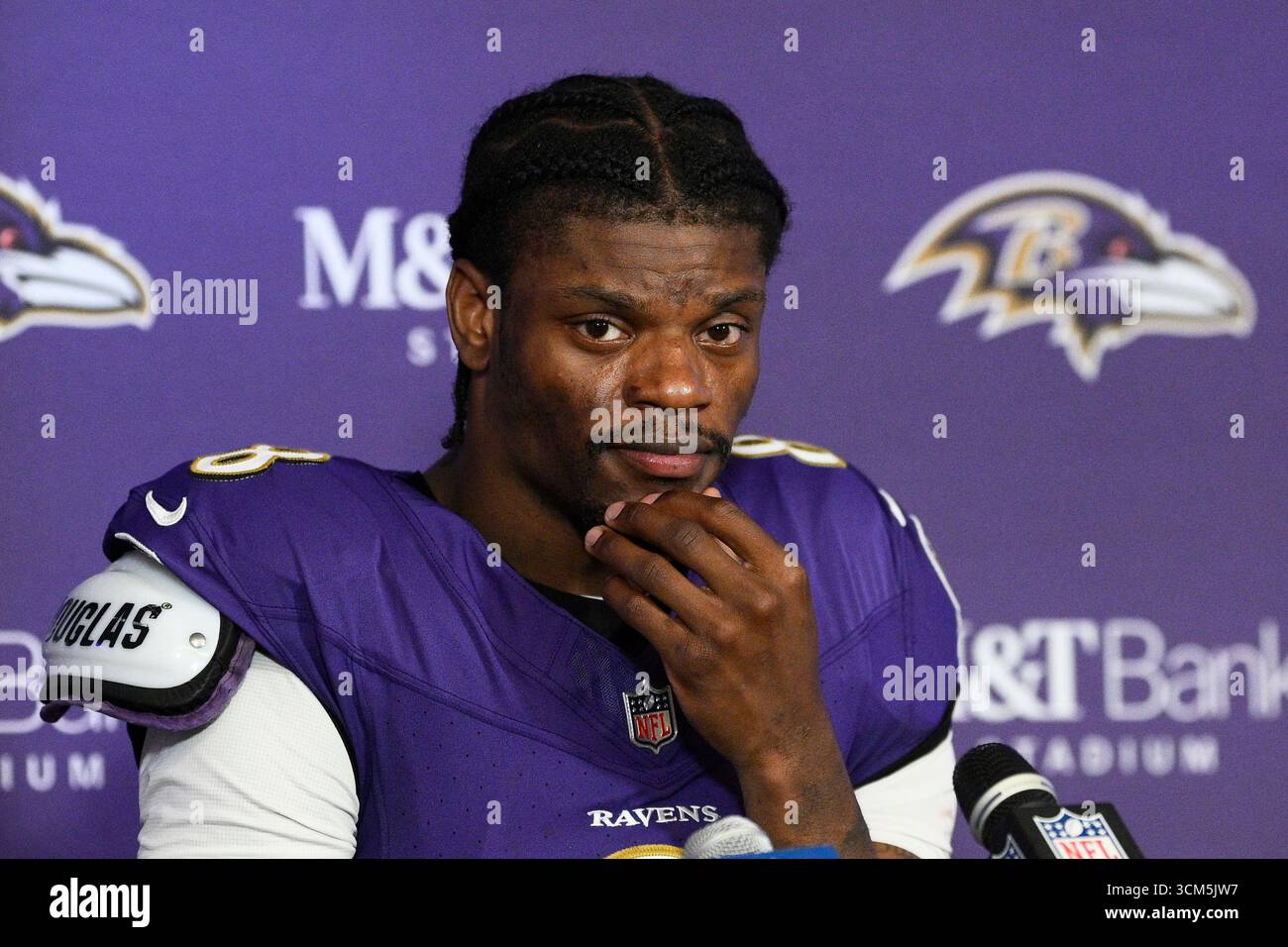 Baltimore Ravens quarterback Lamar Jackson speaks during a news ...