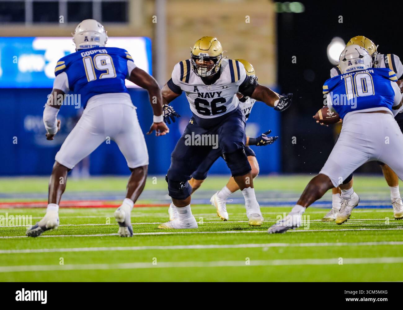 September 13, 2025:.Navy Midshipmen guard Jaylin Acevedo (66) blocks ...
