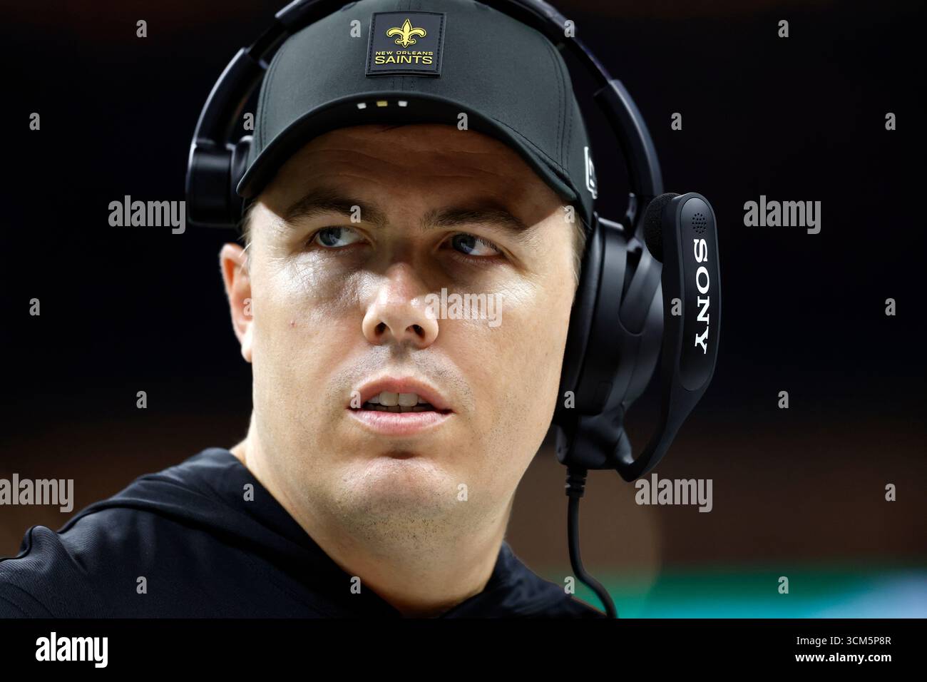 New Orleans Saints head coach Kellen Moore reacts during an NFL ...