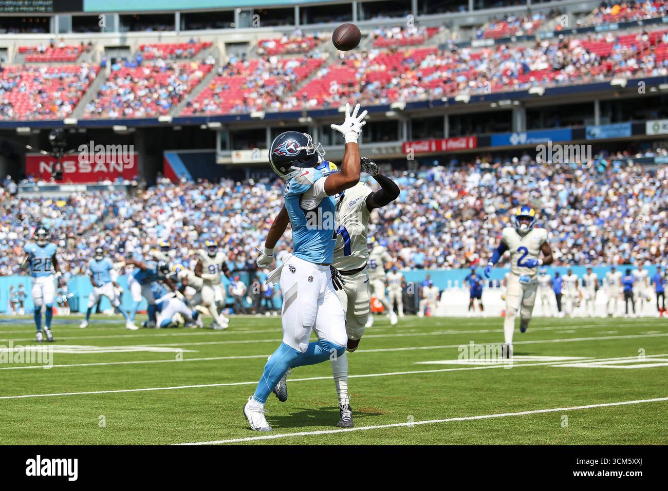 Tennessee Titans wide receiver Elic Ayomanor (5) catches a pass from ...
