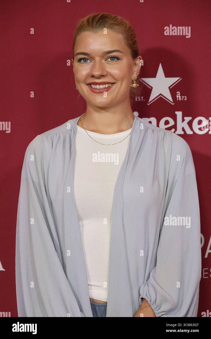 Mackenzie Munro attends the arrivals of BAFTA North America TV Tea at ...
