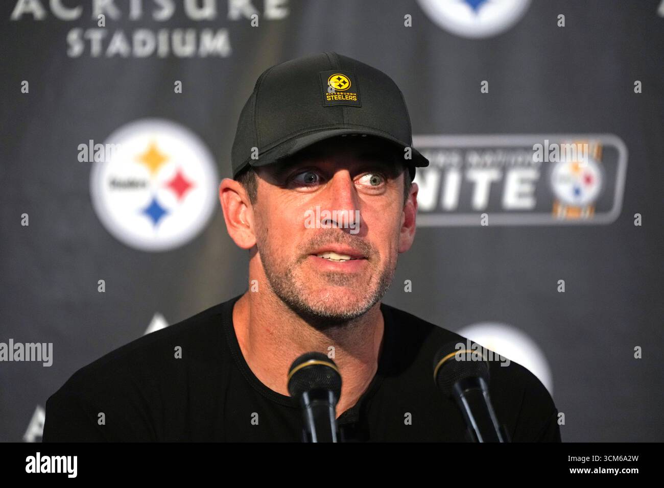 Pittsburgh Steelers quarterback Aaron Rodgers (8) talks with reporters ...