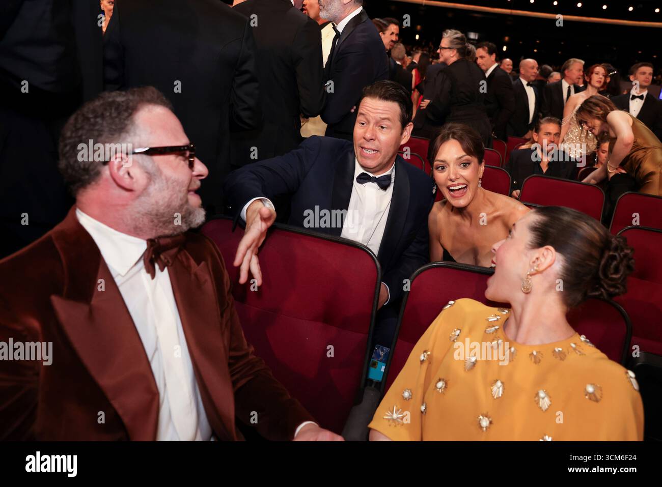 Seth Rogen, from left, Ike Barinholtz, Erica Hanson, and Lauren Miller ...