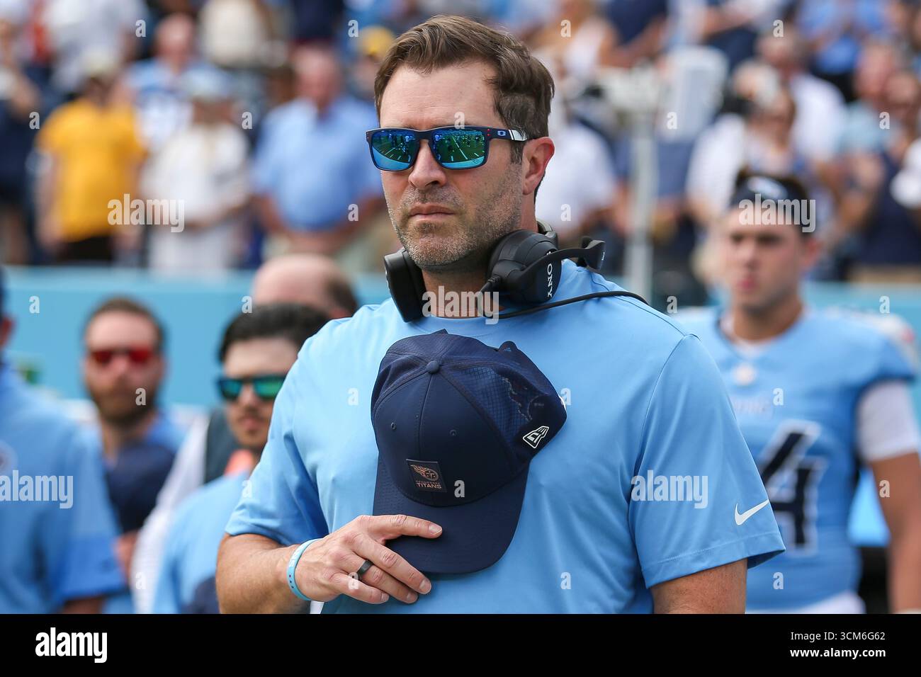 Tennessee Titans head coach Brian Callahan before the game against the ...