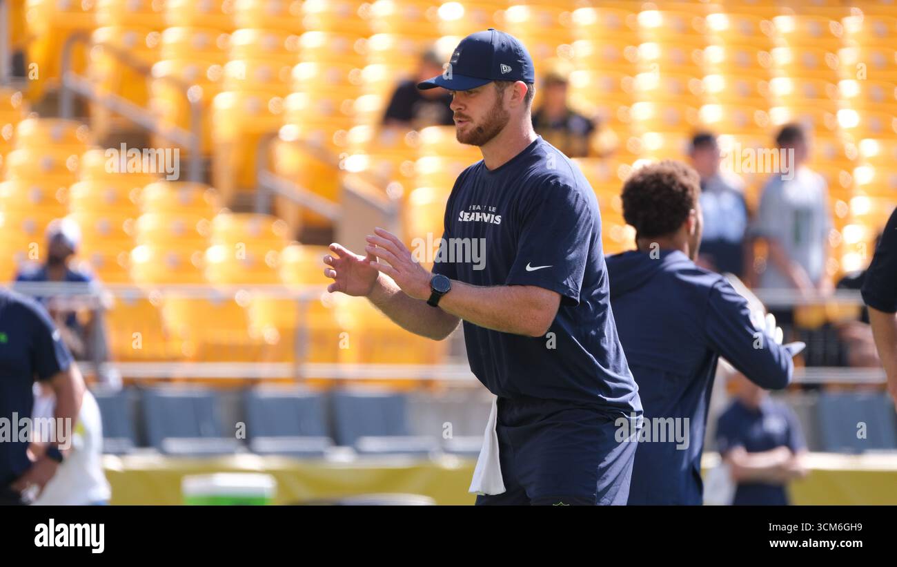 SEPT 14, 2025: Sam Darnold #14 during the 2025 Steelers vs Seahawks ...