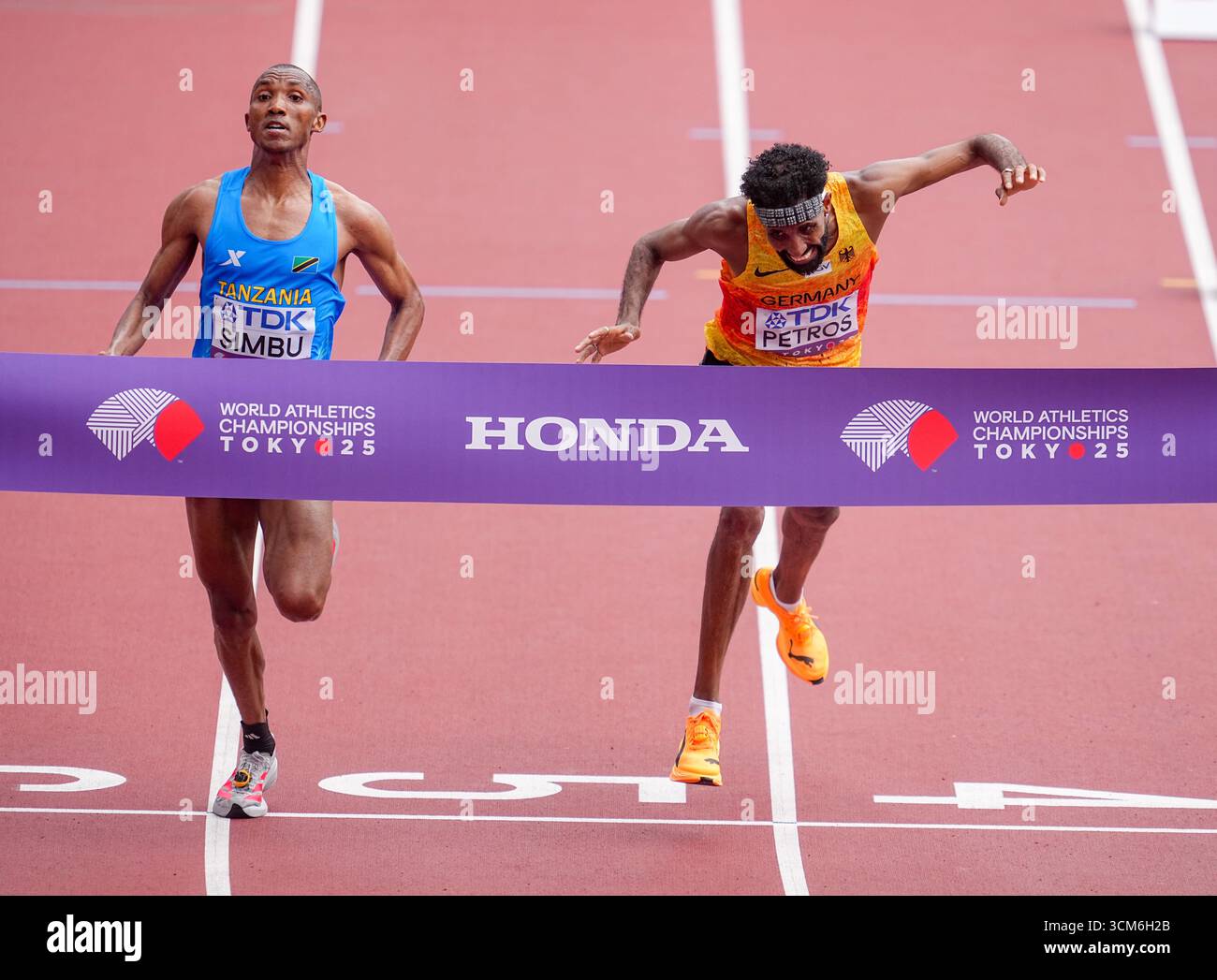 15 September 2025, Japan, Tokio: Athletics: World Championships, Marathon, Amanal Petros from ...