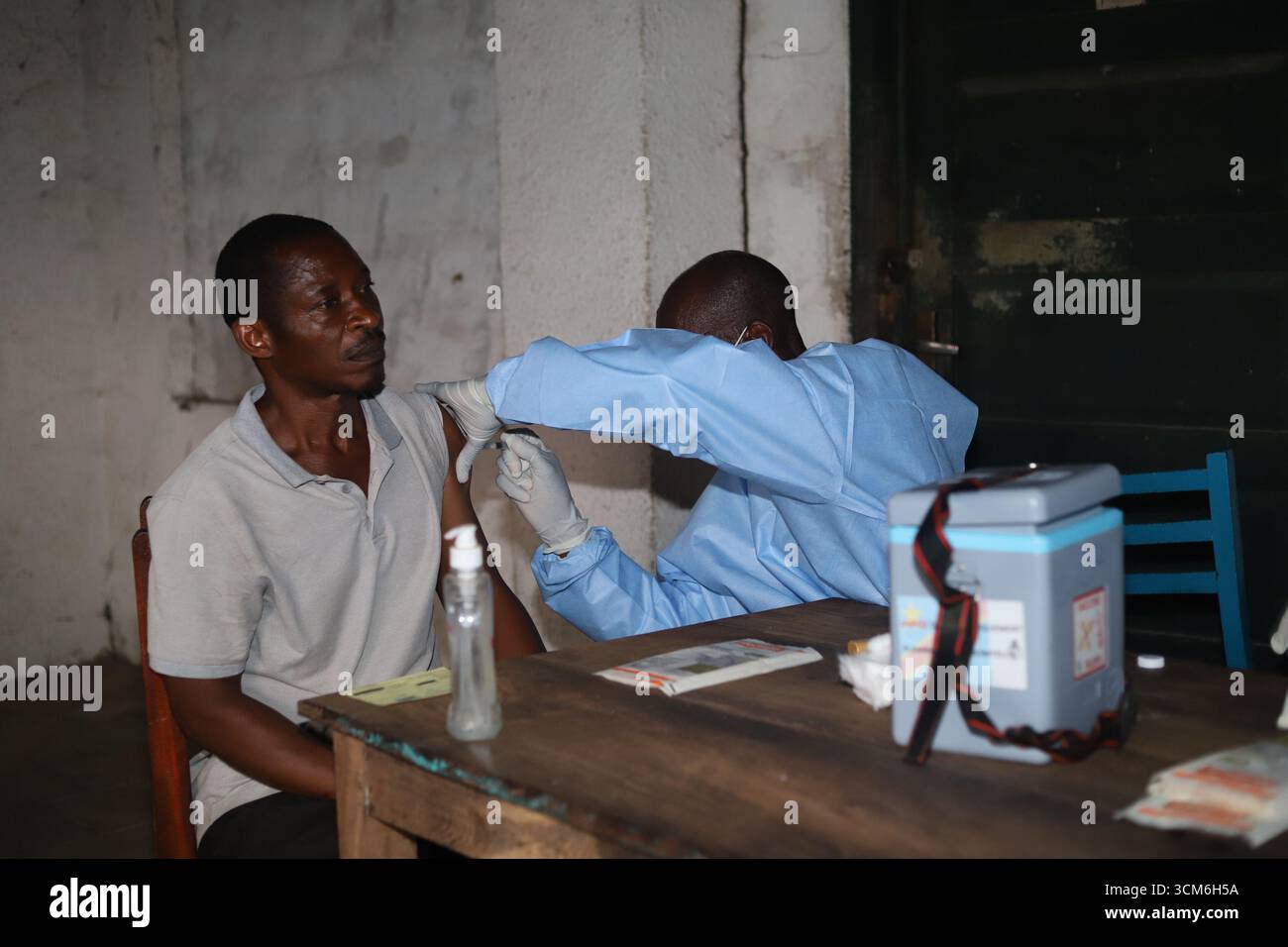 Drc handout hi-res stock photography and images - Alamy