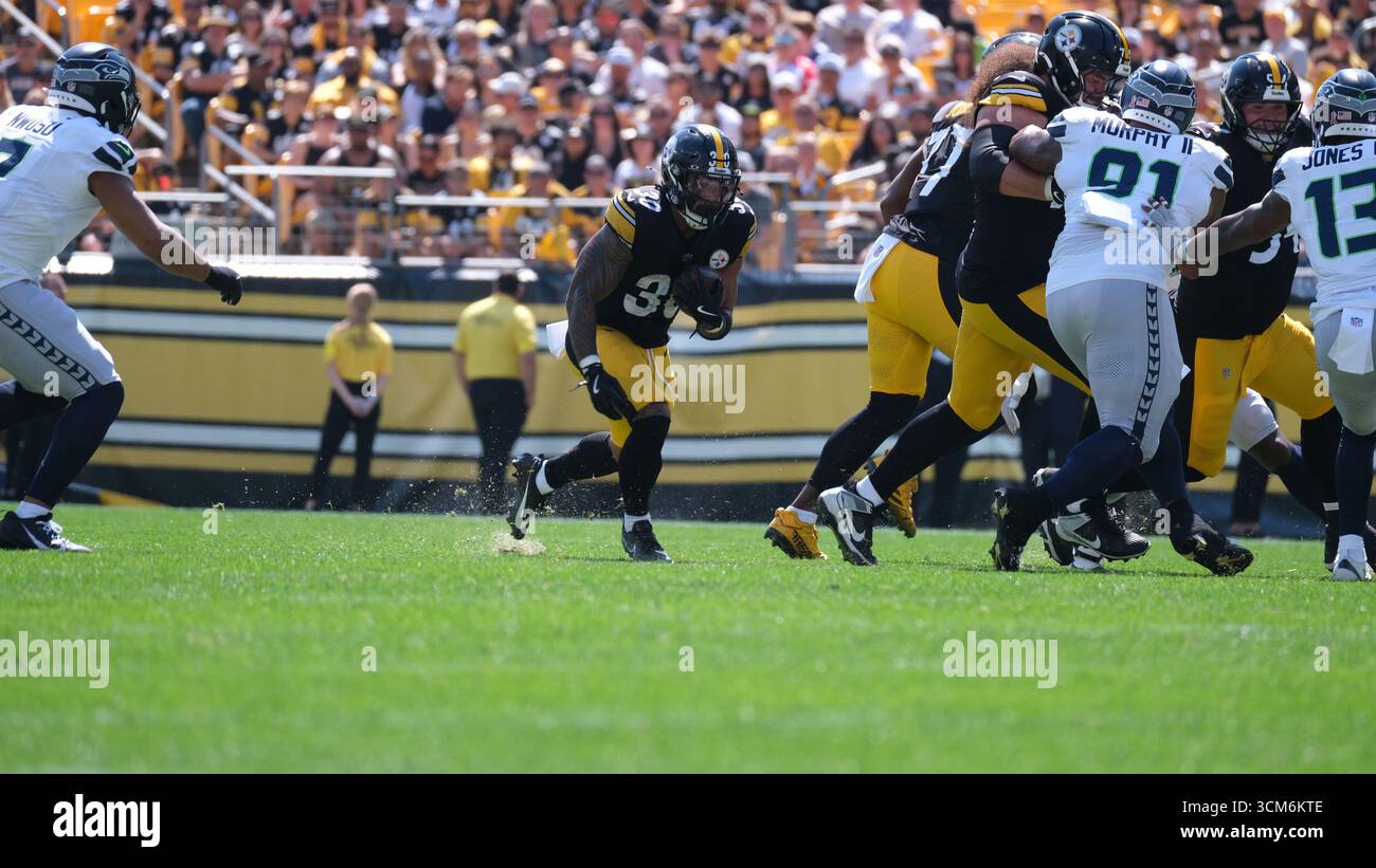 SEPT 14, 2025: Jaylen Warren #30 during the 2025 Steelers vs Seahawks ...