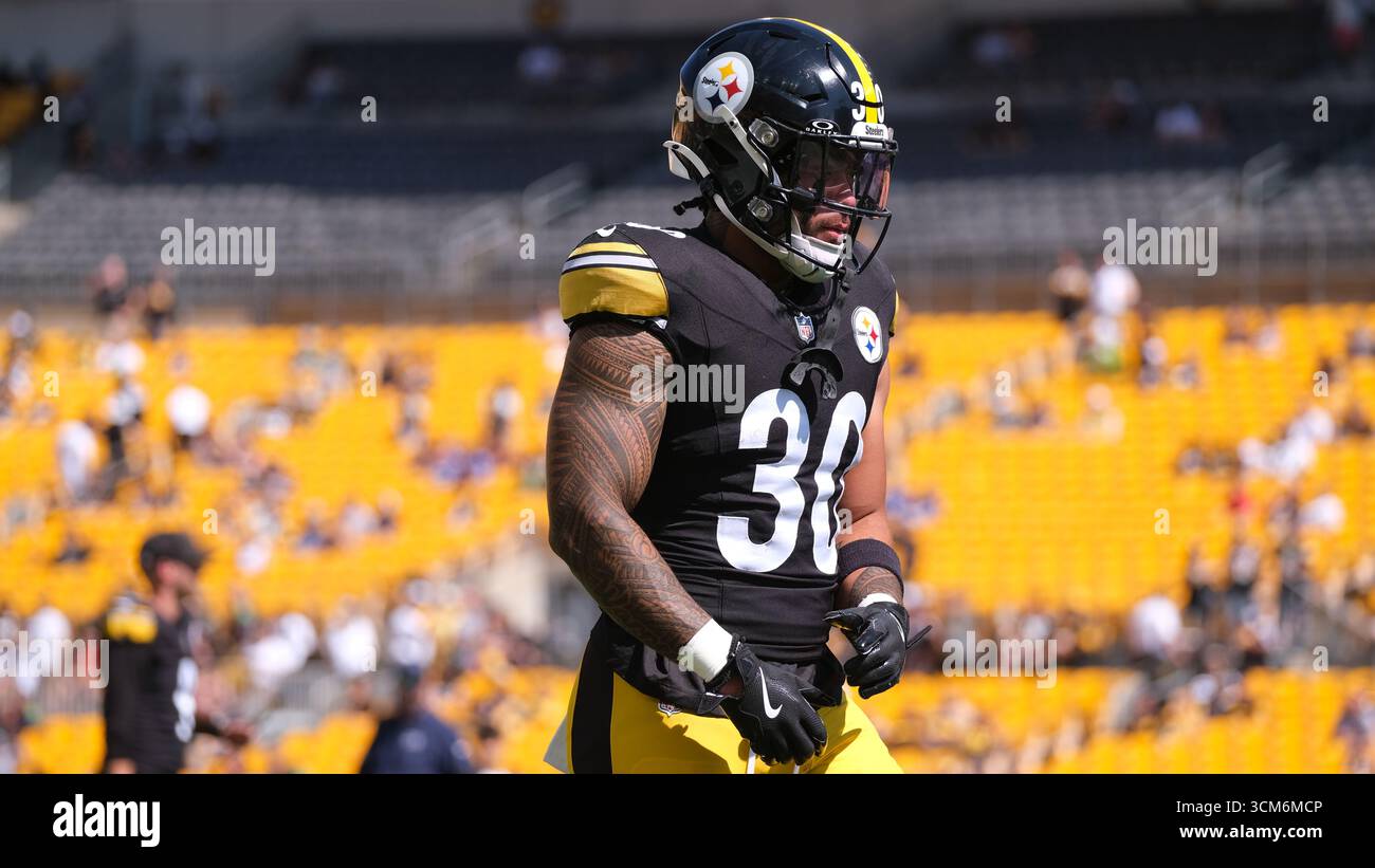 SEPT 14, 2025: Jaylen Warren #30 during the 2025 Steelers vs Seahawks ...