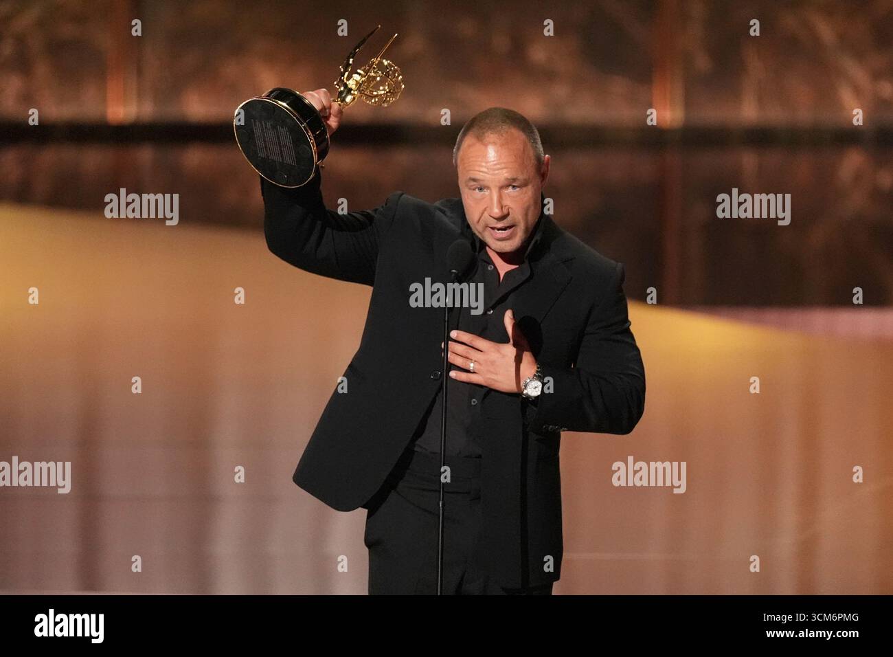 Stephen Graham accepts the award for outstanding lead actor in a ...