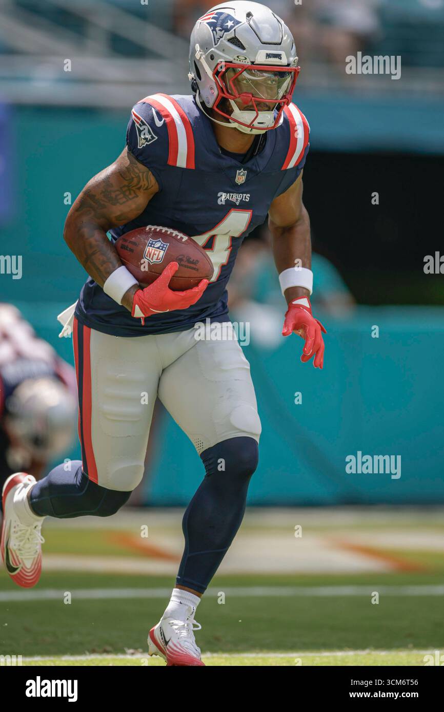 Miami Gardens, FL USA; New England Patriots running back Antonio Gibson ...