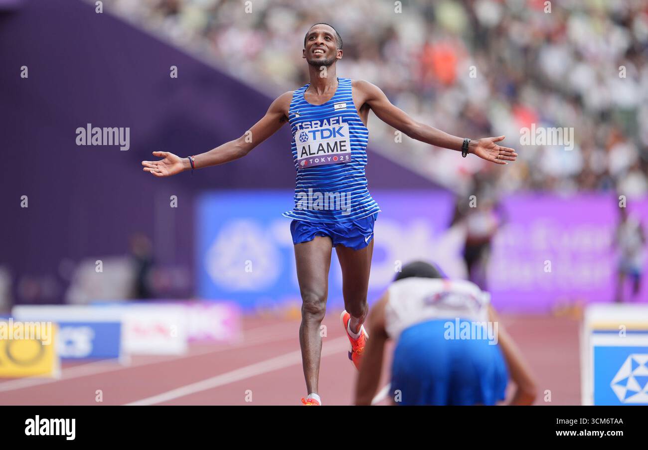 (250915) -- TOKYO, Sept. 15, 2025 (Xinhua) -- Haimro Alame of Israel ...
