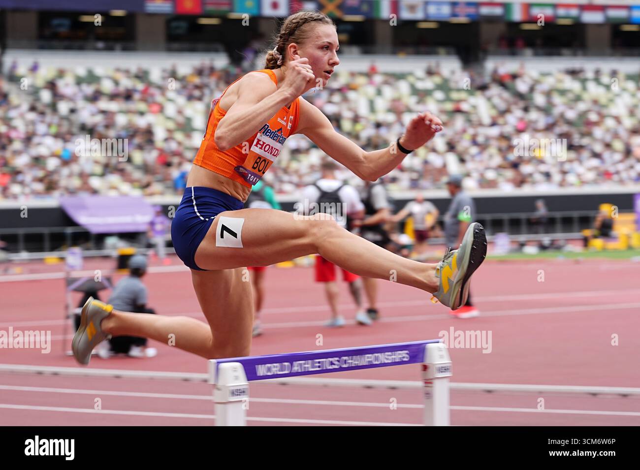 15 September 2025, Japan, Tokio: Athletics: World Championships, Femke Bol from the Netherlands ...
